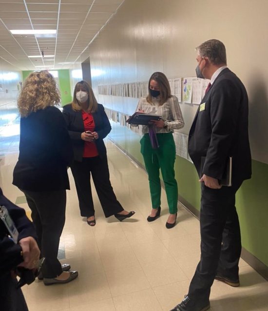 Cloverleaf Elementary School showcases strategies for closing learning ...