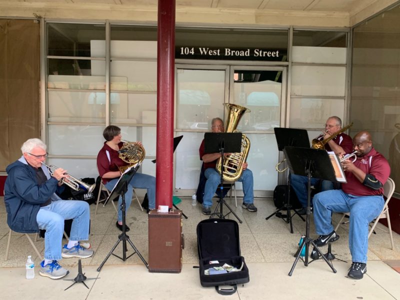 Photo Gallery: Spring Art Crawl attracts large crowd to Downtown ...