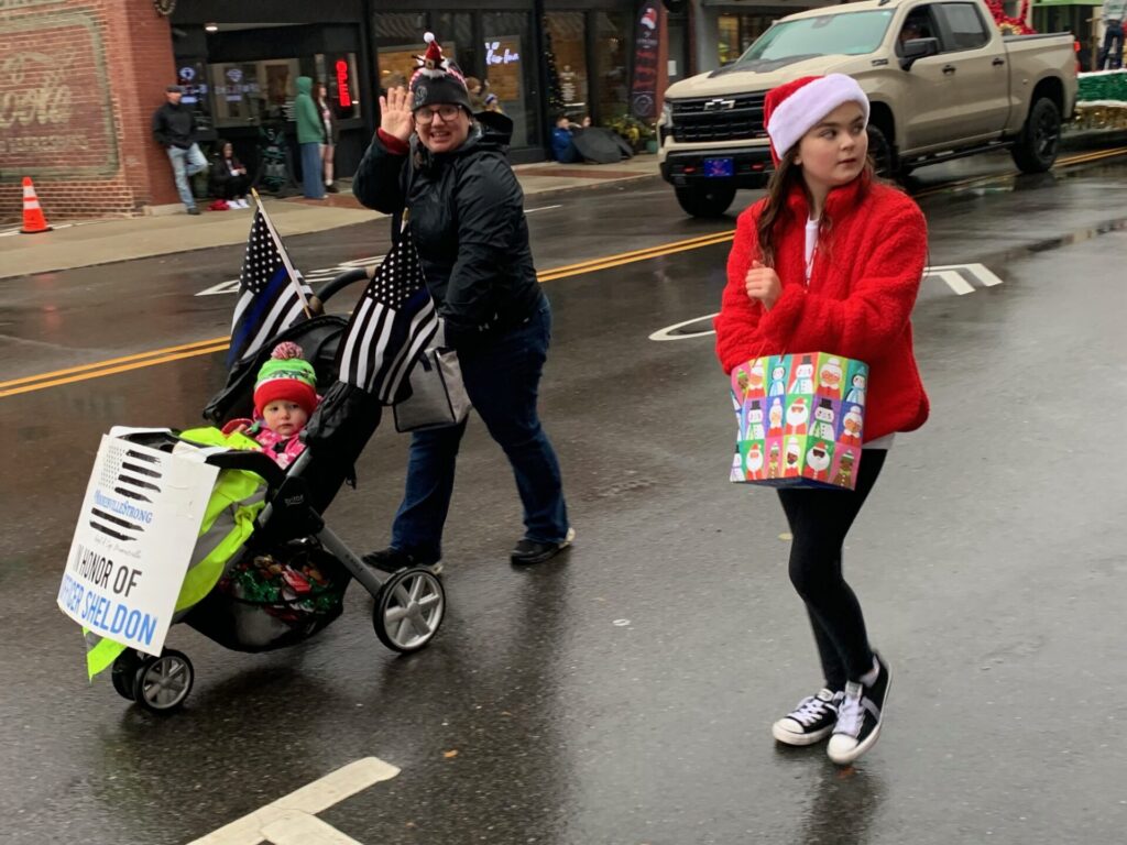 Photo Gallery: 2023 Mooresville Christmas Parade | Iredell Free News Photo Gallery: 2023 Mooresville Christmas Parade | Iredell Free News