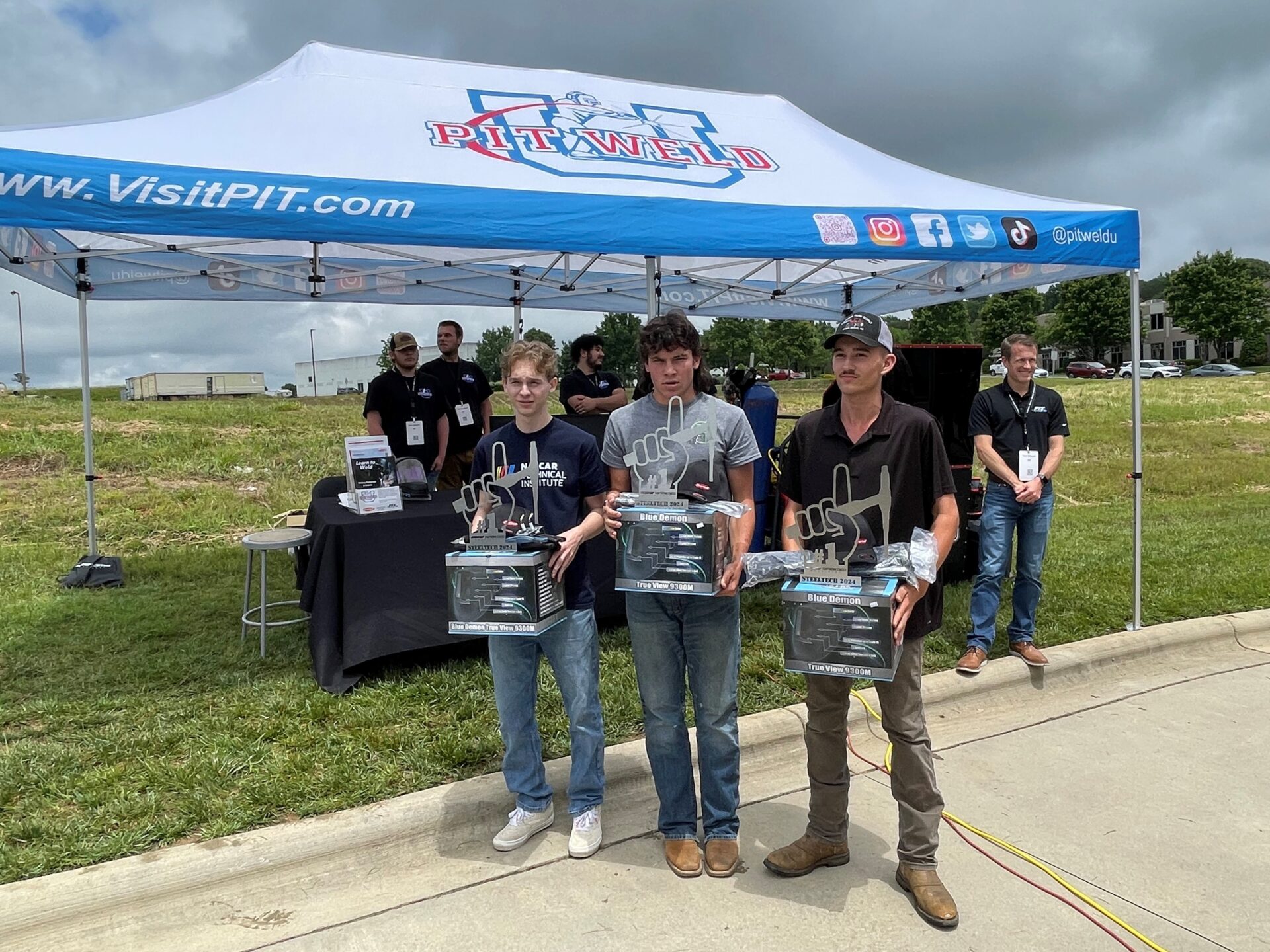 I-SS students compete for top honors in welding competition | Iredell ...