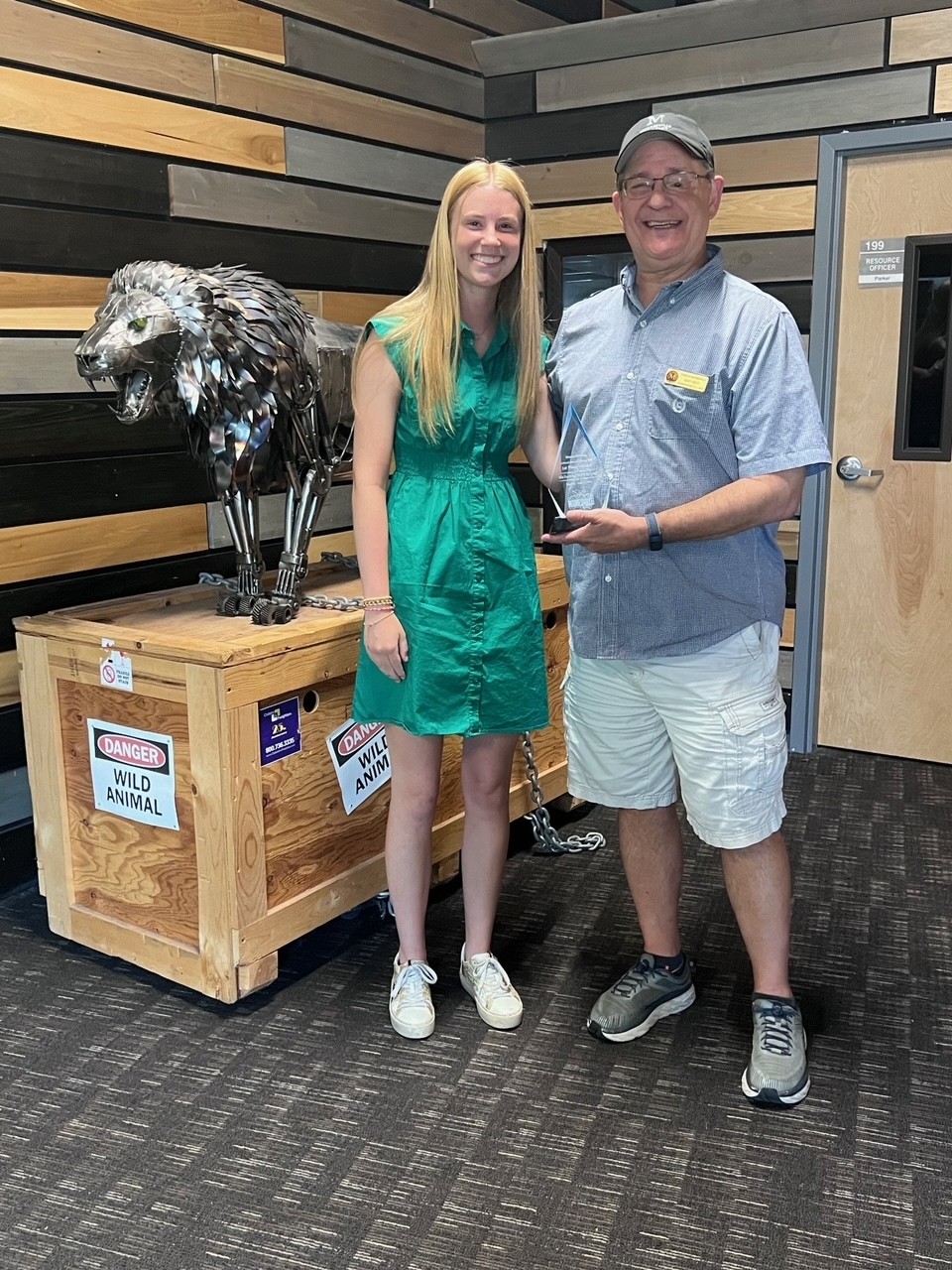 School mascots put on a show at Mooresville Day Festival | Iredell Free News